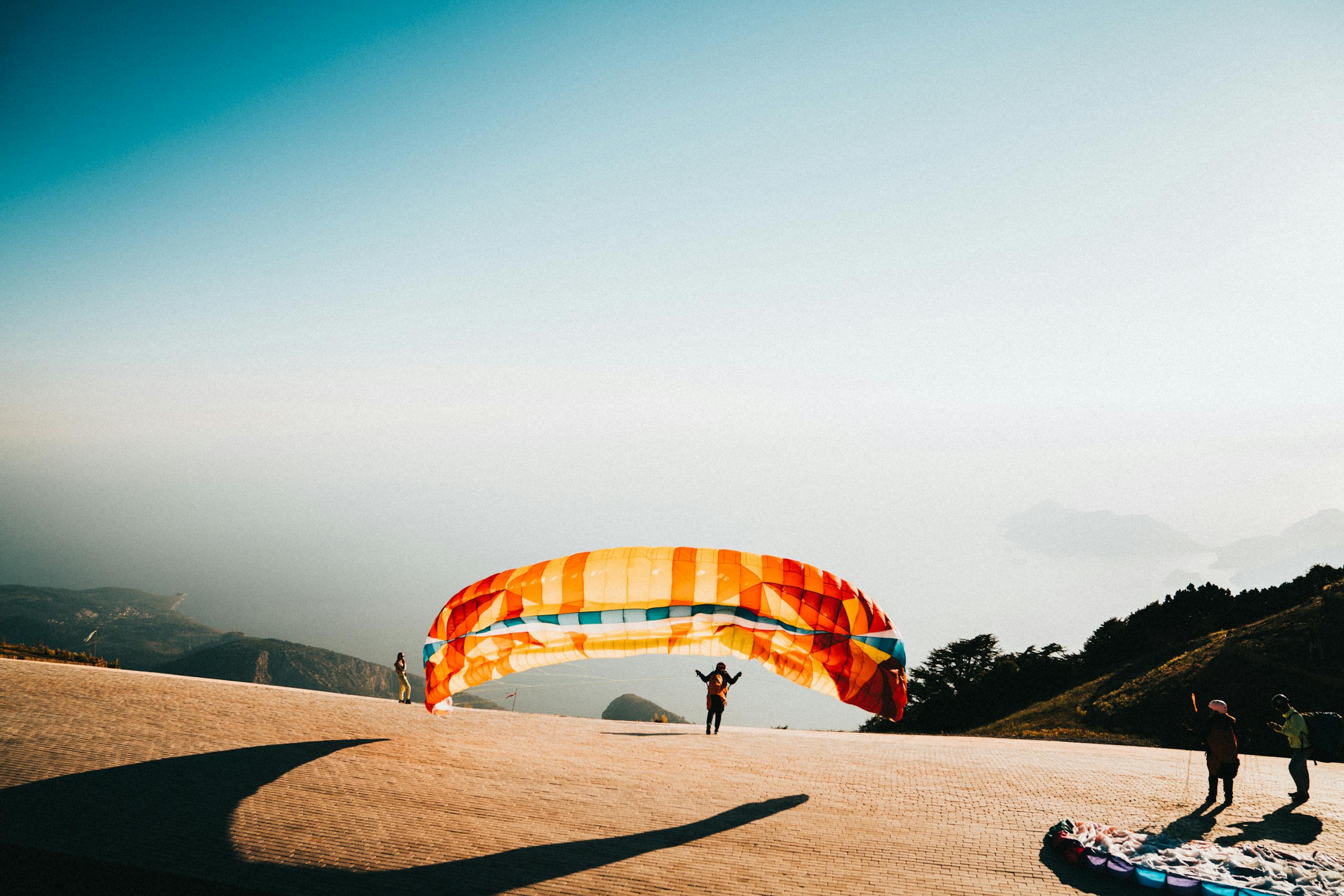 The 7 Paragliding Launches Windy With Crash Landings – Her Life Adventures